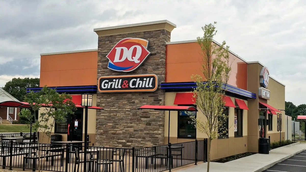 Delicious Dairy Queen Burgers to Try Today (Updated 2025) – Maikel's Bakery